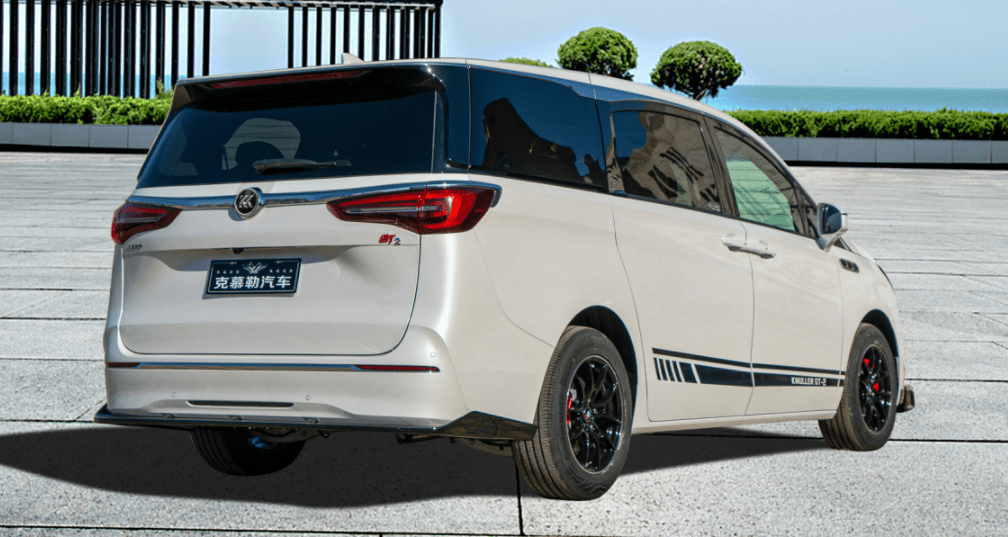 完全“隆克”GL8！MPV上市：黄金内饰很浮夸，2.0T+9AT，男人的车_搜狐汽车_搜狐网