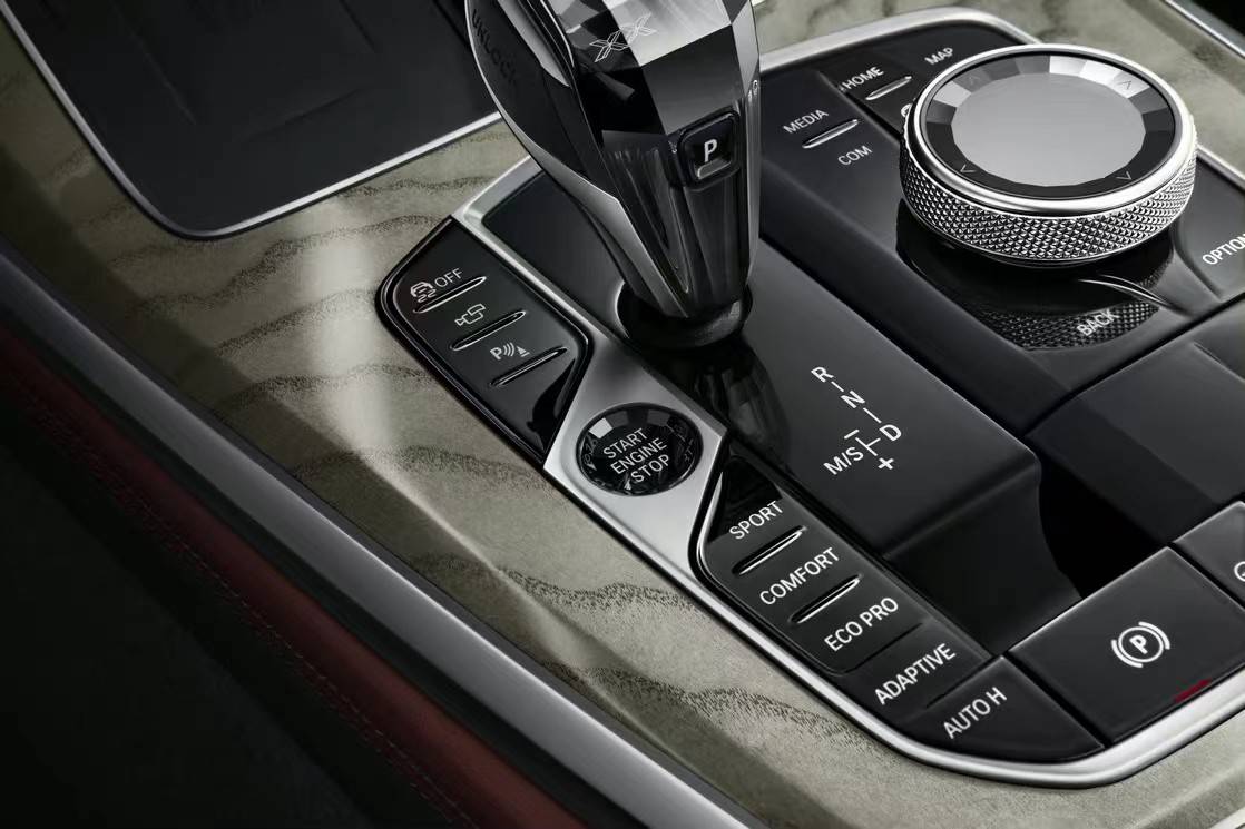 又一款豪华SUV预告图公布，今年BBA这几款重磅SUV值得期待_搜狐汽车_搜狐网