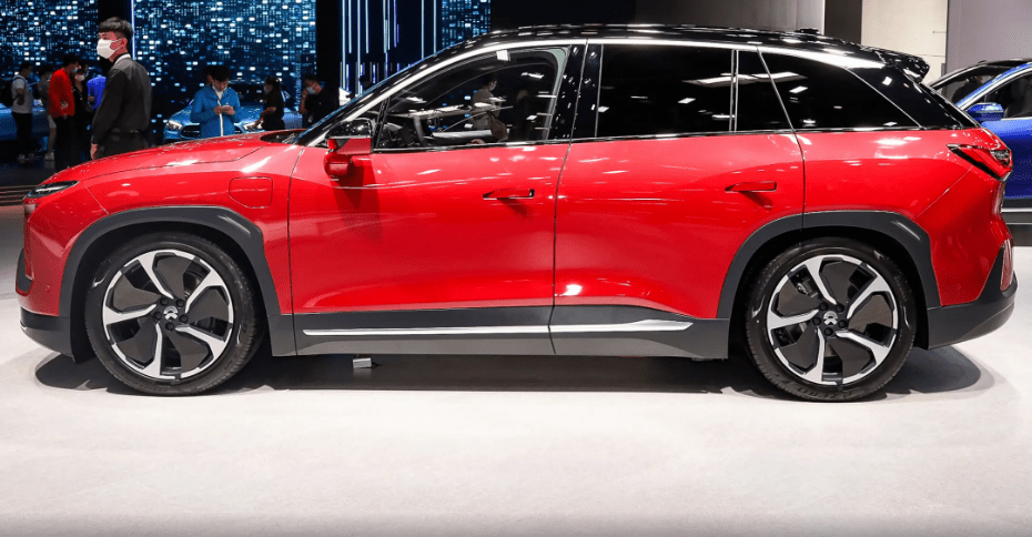 ID6和蔚来ES6究竟哪个更好？起售价相差10万的车有哪些区别？_搜狐汽车_搜狐网