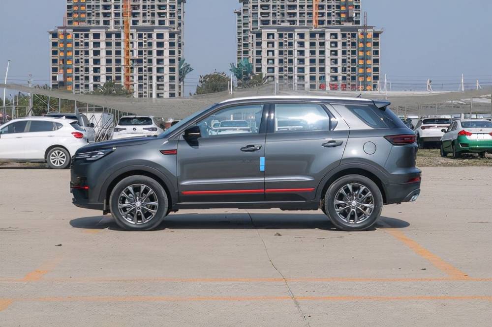 油价猛涨，买车还得考虑好不好养！帝豪S PK CS55PLUS_搜狐汽车_搜狐网