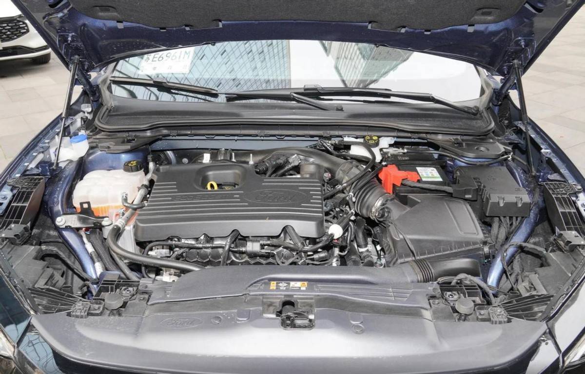 预售15.98万起，标配2.0T+8AT，全新蒙迪欧是来“搅局”的？_搜狐汽车_搜狐网