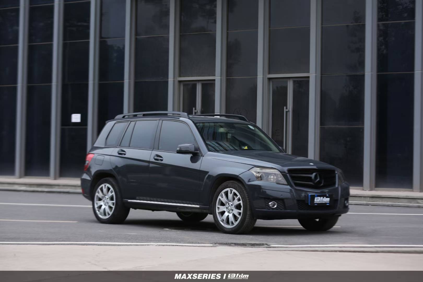 净纯洁的颜色，奔驰GLK PET超亮托马斯灰改色膜（LB FILM）_搜狐汽车_搜狐网