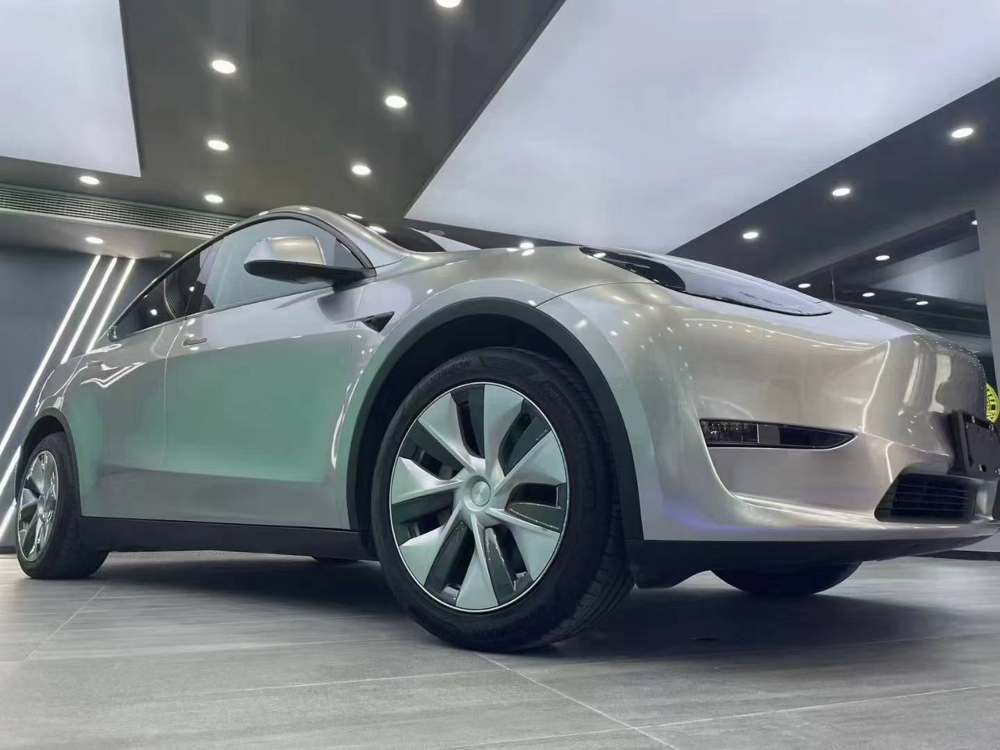 SKTO改色膜案例：特斯拉model Y GT银_搜狐汽车_搜狐网