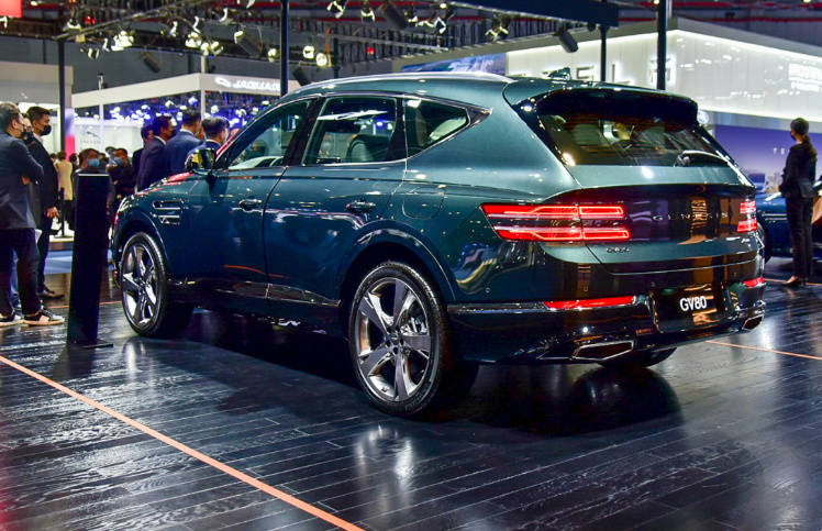 出自宾利设计师之手！敢卖60万的韩系车，捷尼赛思GV80是否值得买？_搜狐汽车_搜狐网