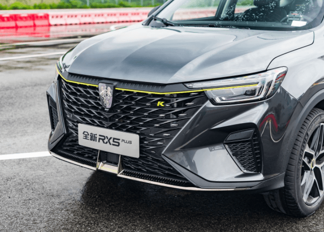 入门即高配的荣威RX5PLUS，最大马力181匹，外观大气时尚_搜狐汽车_搜狐网