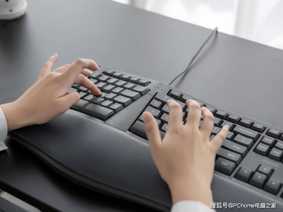 指尖SPA 雷柏NK8800人体工学有线键盘评测_办公_手腕_自然