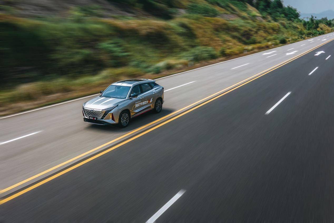 纯电续航150km／综合续航1200km欧尚Z6全球开启预购｜汽车说刊_搜狐汽车_搜狐网