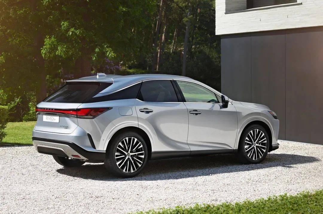 轴距加长，换2.4T+8AT，新一代雷克萨斯RX能否挑战BBA？_搜狐汽车_搜狐网
