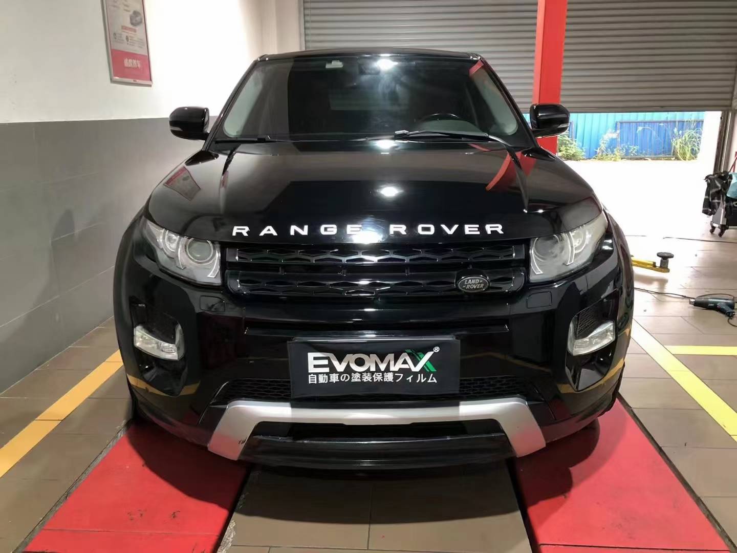 白色路虎白变黑变（EVOMAX易玛·改色膜）各种细节_搜狐汽车_搜狐网