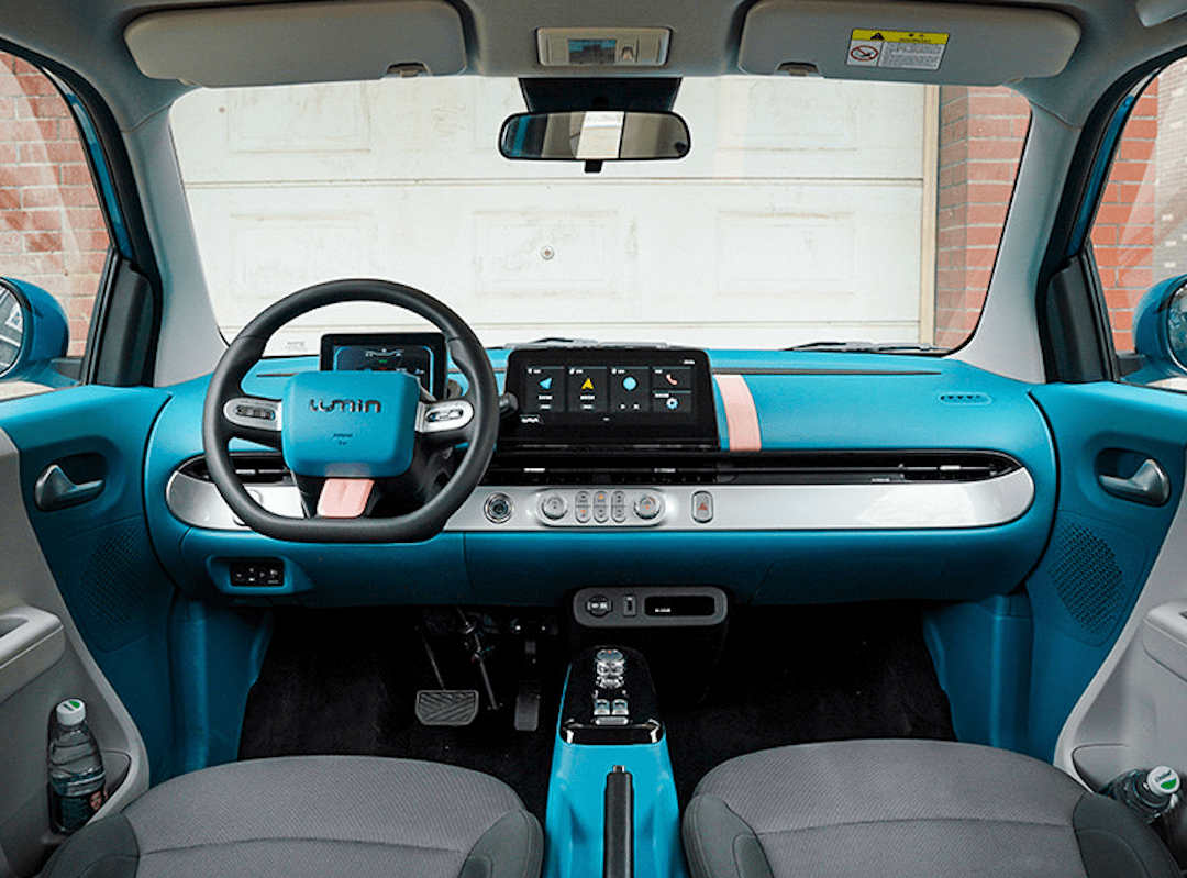 最大续航301公里 造型呆萌“男女通吃” 长安LUMIN上市售4.89万起_搜狐汽车_搜狐网