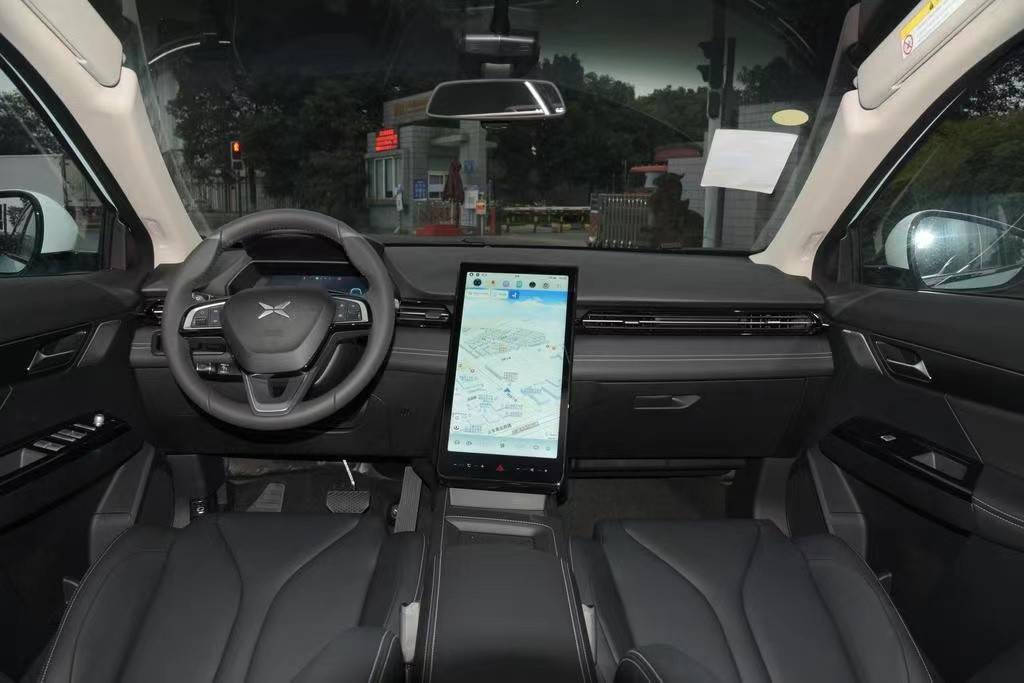 比大众ID4.X便宜，配置却更丰富，年轻人首选小鹏G3i更划算？_搜狐汽车_搜狐网