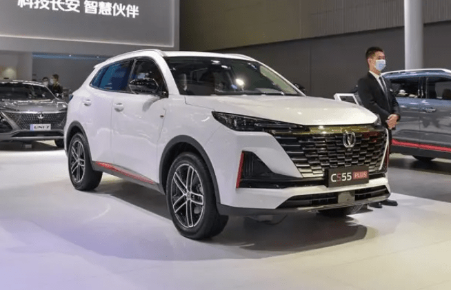 谁才是10万级性价比的王者，长安第二代CS55PLUS对比哈弗H6_设计_采用的_环形