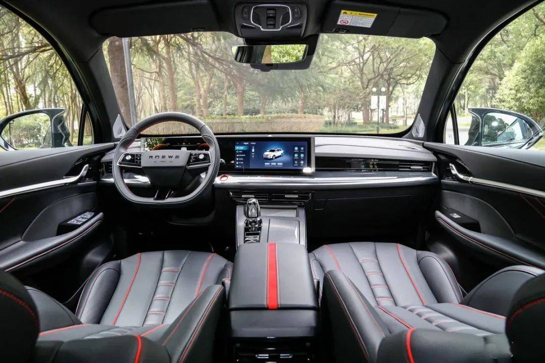 荣威RX5 MAX对比哈弗H6，哪款车更经济实惠？_搜狐汽车_搜狐网