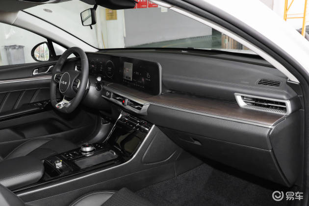 起亚K5这车长超4980mm_搜狐汽车_搜狐网