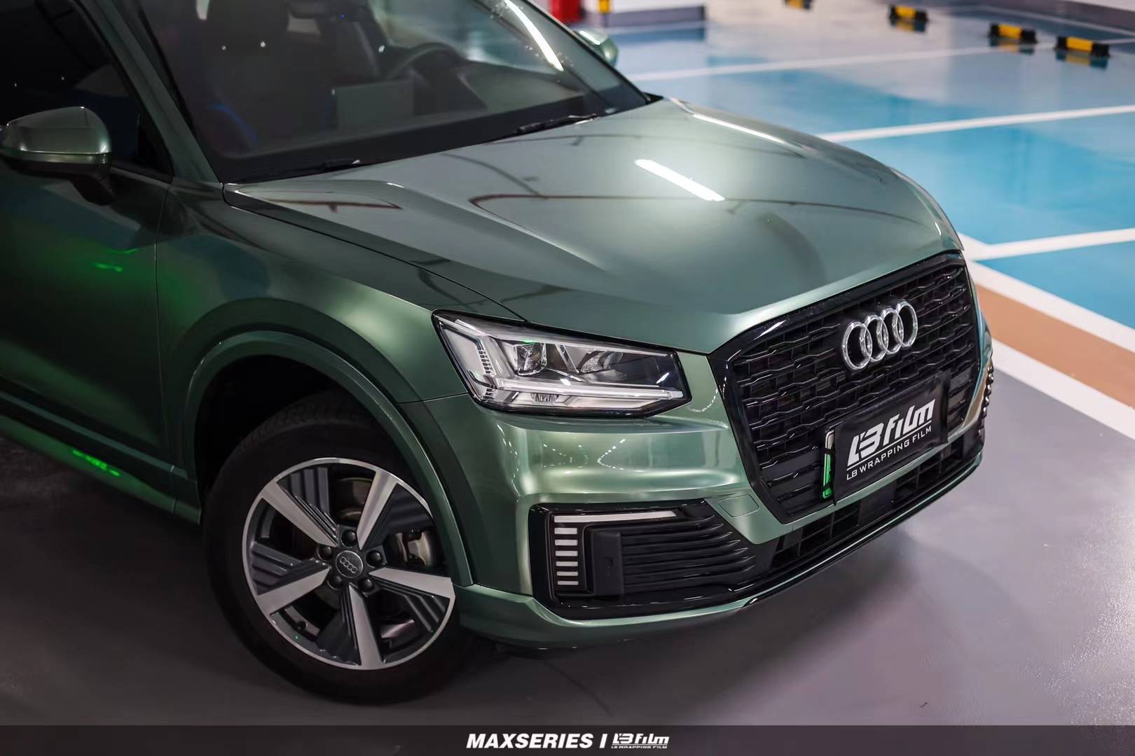 LBFILM改色膜：奥迪Q2L液态金属苍岭绿，浓郁复古的颜色_搜狐汽车_搜狐网