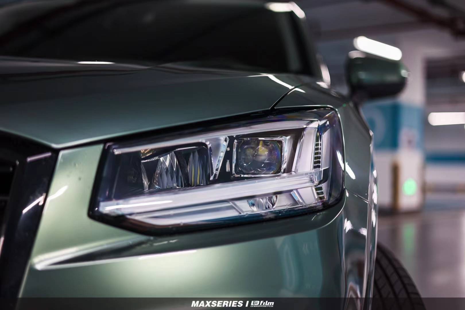 LBFILM改色膜：奥迪Q2L液态金属苍岭绿，浓郁复古的颜色_搜狐汽车_搜狐网