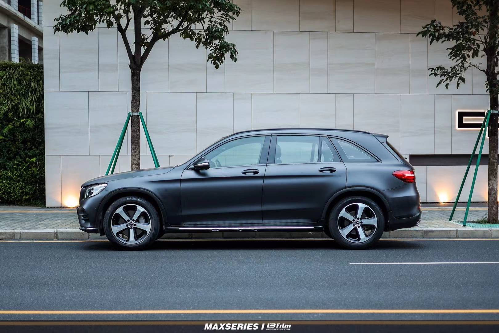 奔驰GLC-LBFILM改色膜小珍珠金属黑,黑得酷炫,黑得有质感_搜狐汽车_搜狐网
