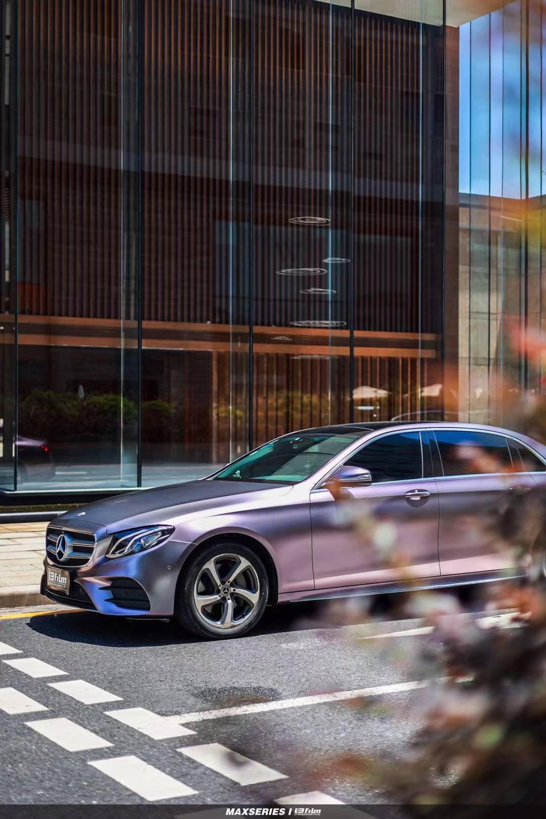 奔驰E300L-LBFILM改色膜卡普里灰紫,“星河璀璨，梦幻百变”_搜狐汽车_搜狐网