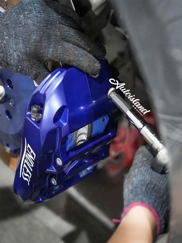 改装案例丨宝马·M4升级ENDLESS EC前六后四刹车套件_搜狐汽车_搜狐网