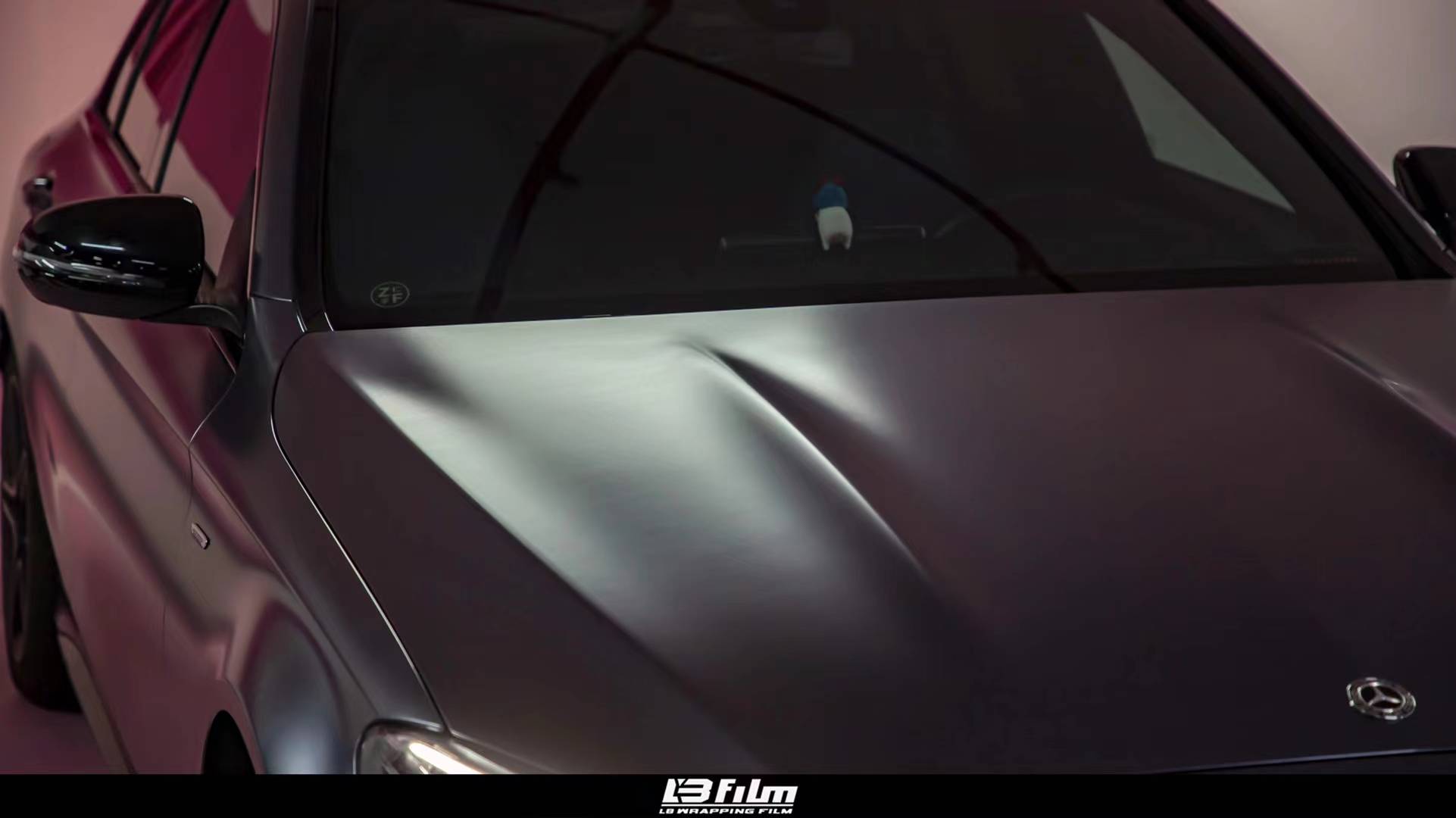 奔驰C260-LB改色膜电光金属午夜蓝,优雅柔和到融化的蓝_搜狐汽车_搜狐网