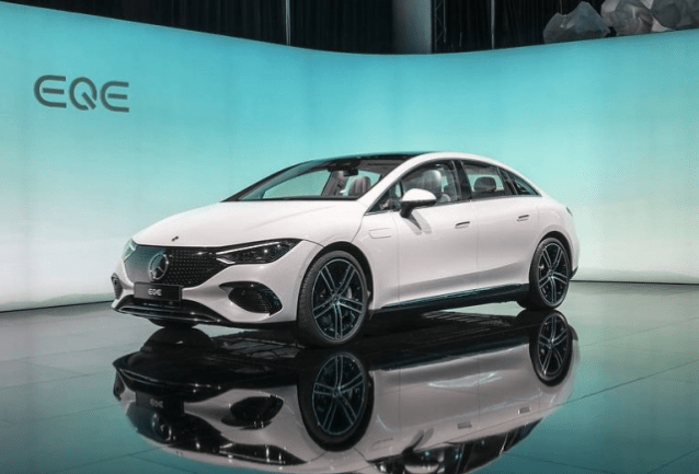 即将预售，奔驰EQE宣战新能源市场_搜狐汽车_搜狐网