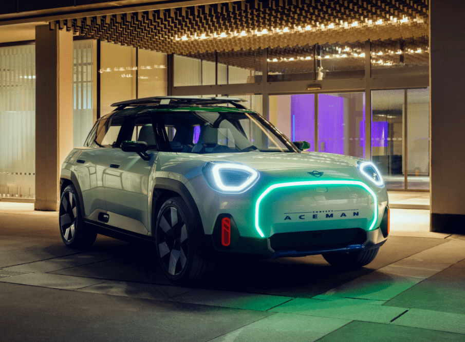 全新电动MINI概念车亮相：跨界风格浓郁 内置圆屏！格栅又发光了? | 乐惠车