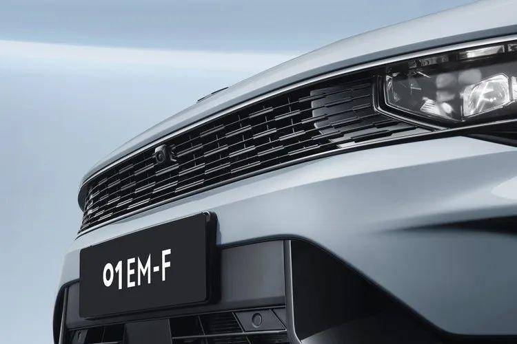 领克01EM-F是20万以内值得入手的 混动车型_搜狐汽车_搜狐网