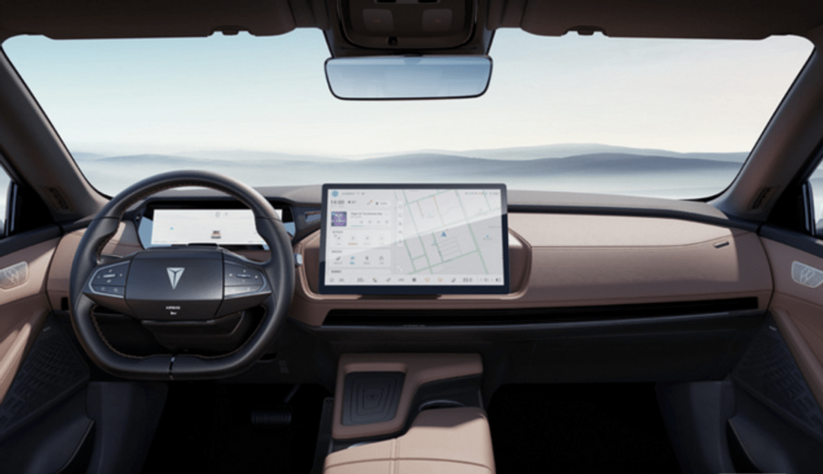 请叫我“卷王”，长安深蓝SL03 16.89万起售_搜狐汽车_搜狐网