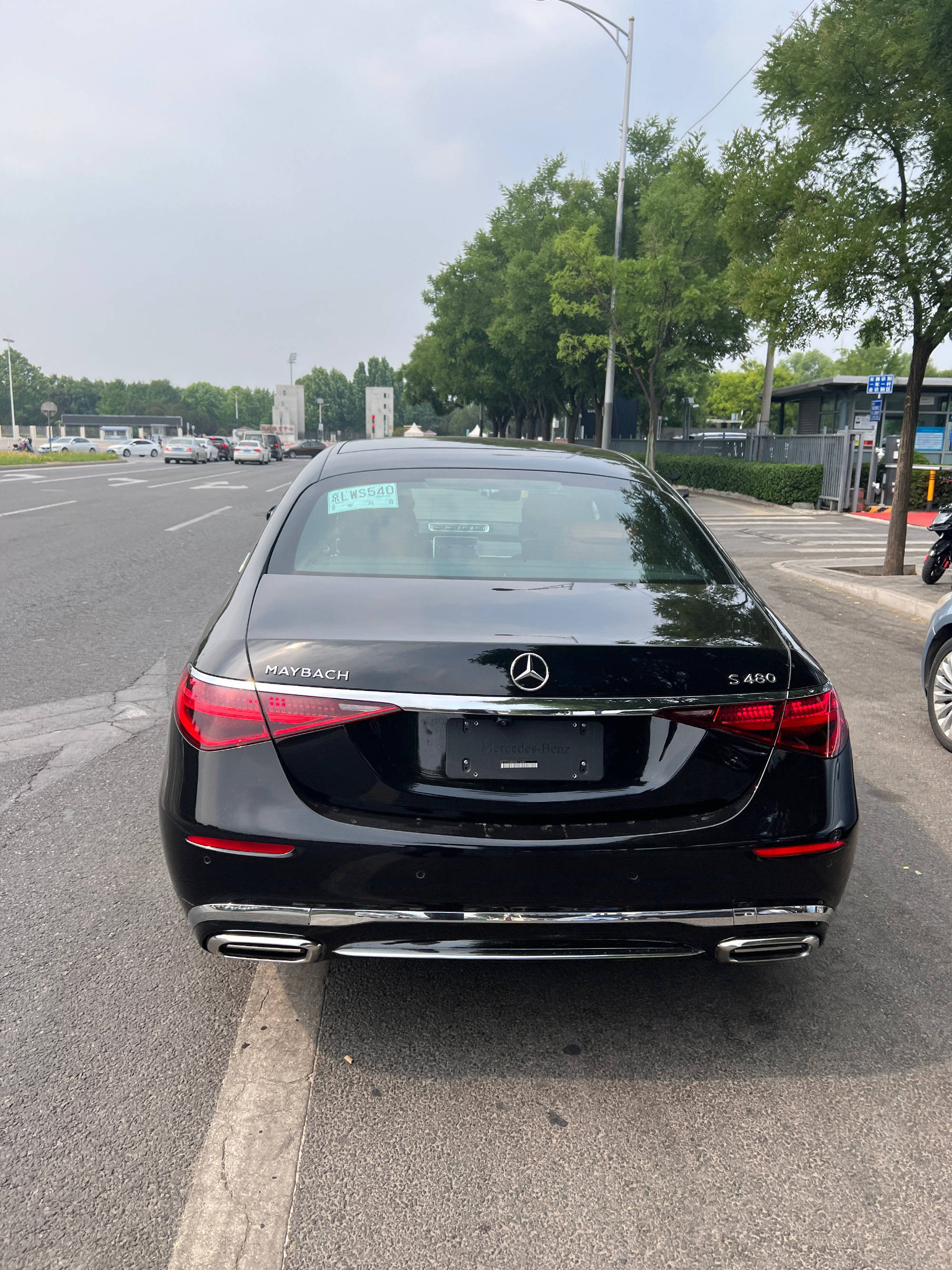 立标果然只有S能压得住 迈巴赫S480 北京奔驰迈巴赫4S店_搜狐汽车_搜狐网