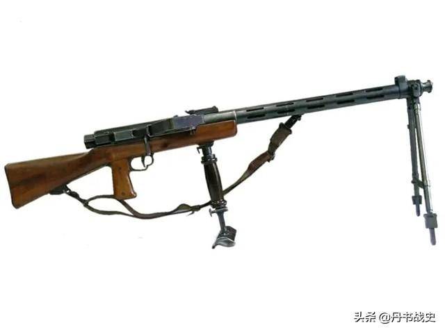 瑞士富尔雷M25轻机枪，用二手枪管制造，拥有狙击枪的精度_射速_射击_枪口