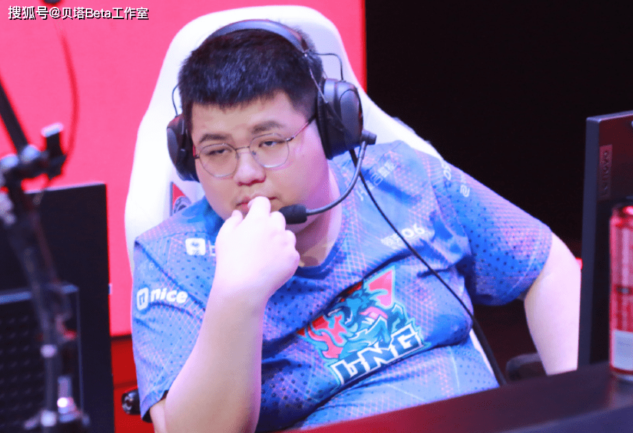 LNG官方回应“PandaC比赛哭了”：他压力很大，会提供心理疏导_选手_管理层_Ale