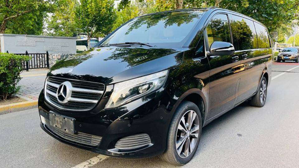 25万就能买豪华MPV，二手奔驰V级买得起也不适合家用？_搜狐汽车_搜狐网
