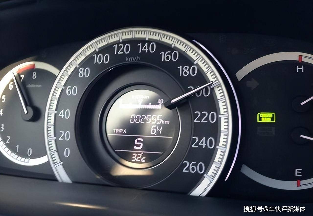 120km/h速度行驶，转速超过3000转，就不是一辆好车了吗？_搜狐汽车_搜狐网