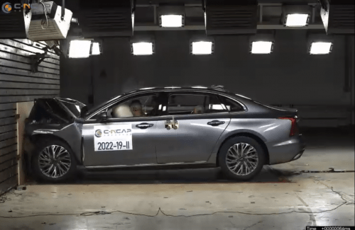 极致用心 守护安全 全新红旗H5获C-NCAP五星评价_搜狐汽车_搜狐网