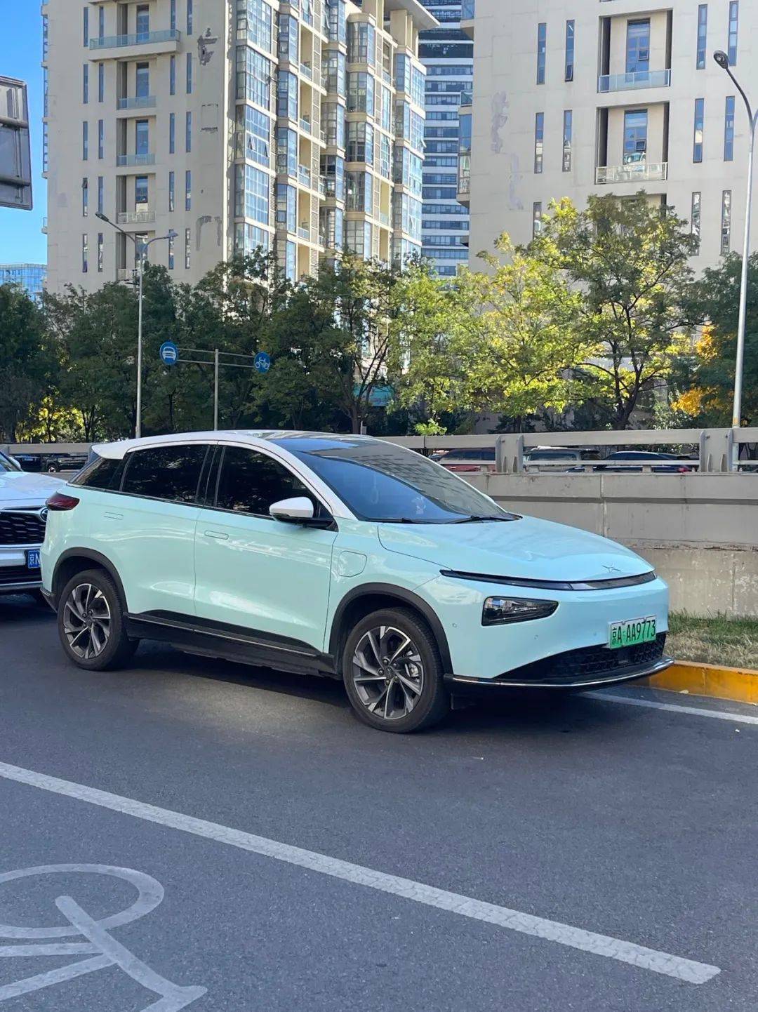 2022插电式汽车成绩单：理想13万辆、蔚来和小鹏12万辆_搜狐汽车_搜狐网