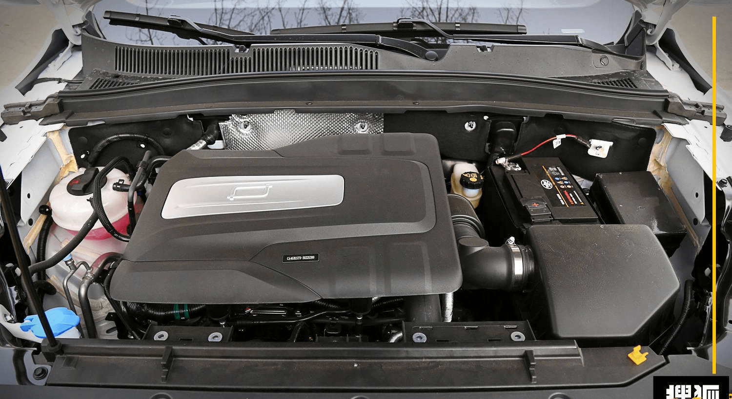 官方售价11.48万元起 新款奔腾T77和新款奔腾T99正式上市_搜狐汽车_搜狐网