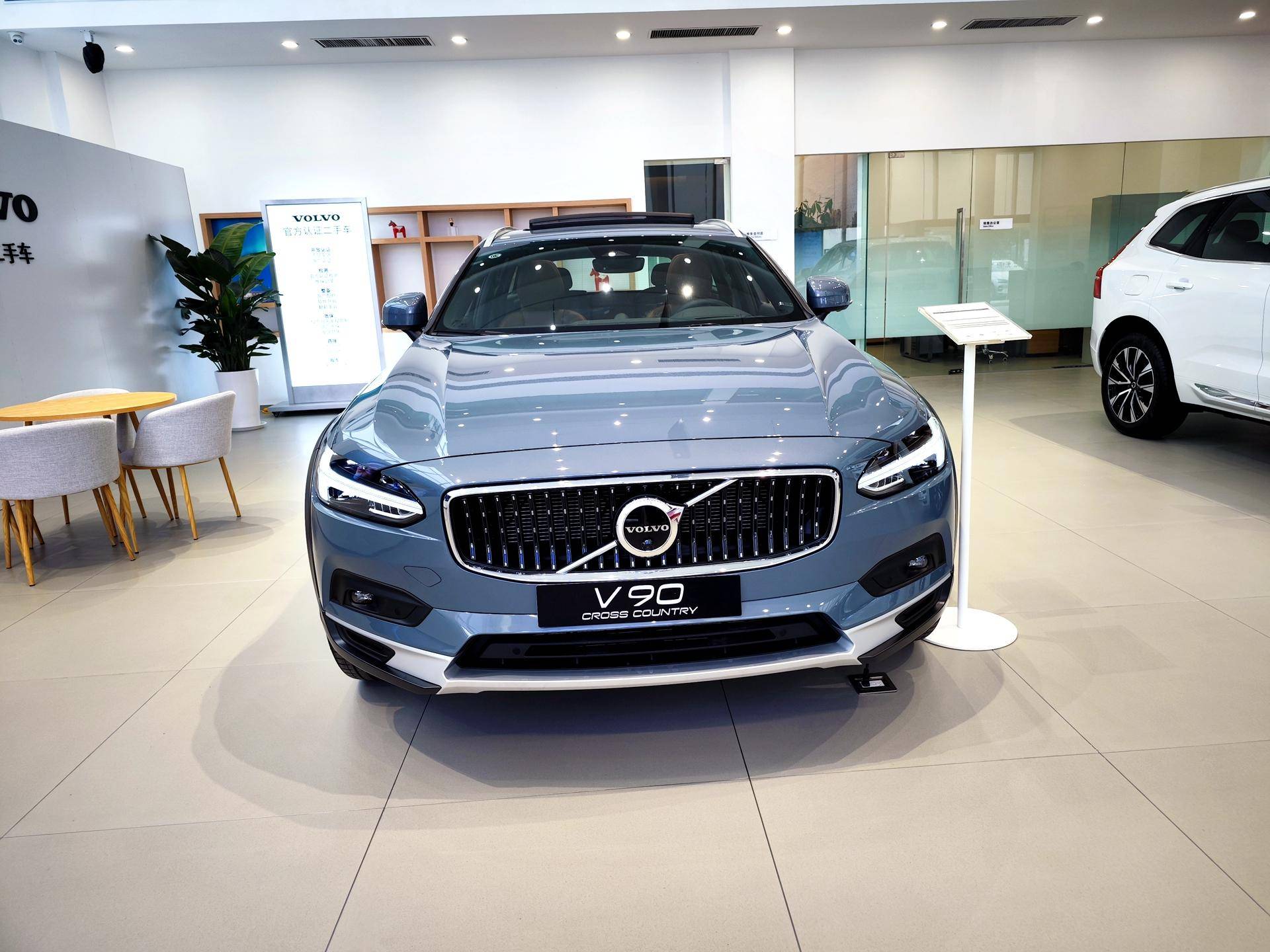 可能是最美旅行车？实拍体验沃尔沃V90 比SUV更实用_搜狐汽车_搜狐网