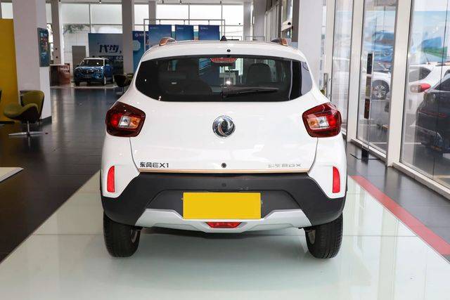 纳米BOX上市，续航201km，5.97万起售，适合代步吗？_搜狐汽车_搜狐网