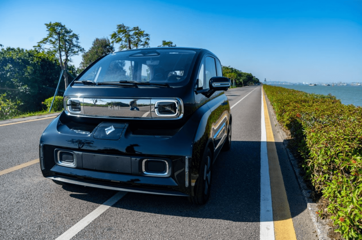 具备突出智驾实力，2203款KiWi EV新能源车属实不错_搜狐汽车_搜狐网