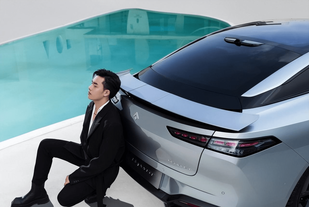 都是狠活儿！埃安Hyper GT量产跑车发布：很快，但不贵_搜狐汽车_搜狐网