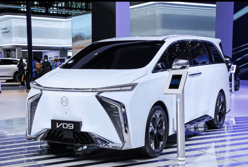续航突破750km，合创V09惊艳亮相_搜狐汽车_搜狐网