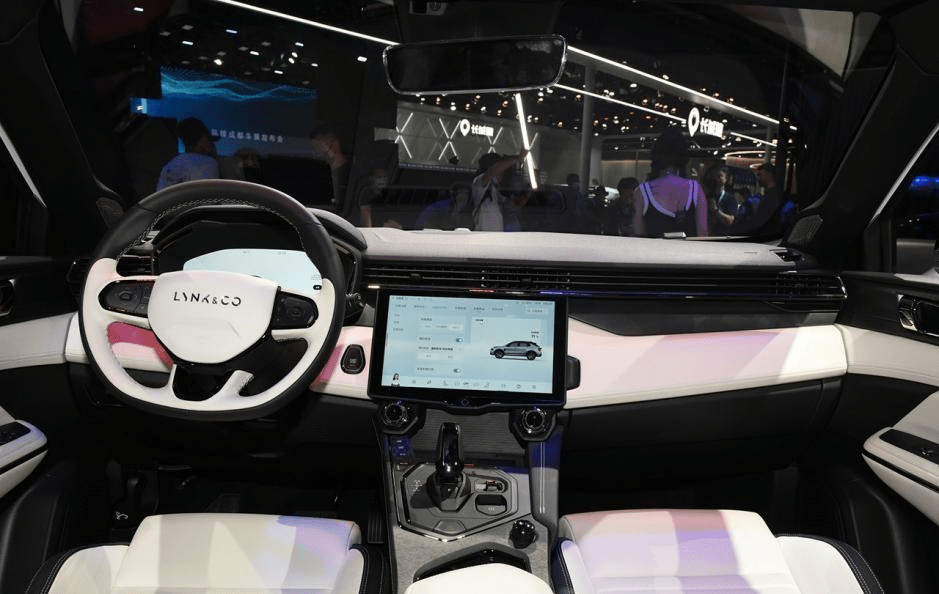 领克01PHEV的迭代车型，01EM-P油耗可以做的更低，实用性提高_搜狐汽车_搜狐网