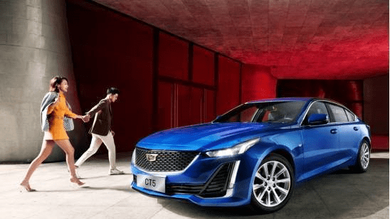 后驱之王，标配2.0T+10AT，从28万降至22万，还要啥宝马3系？_搜狐汽车_搜狐网