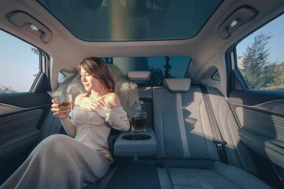 AION S Plus热销加推70乐享版_搜狐汽车_搜狐网