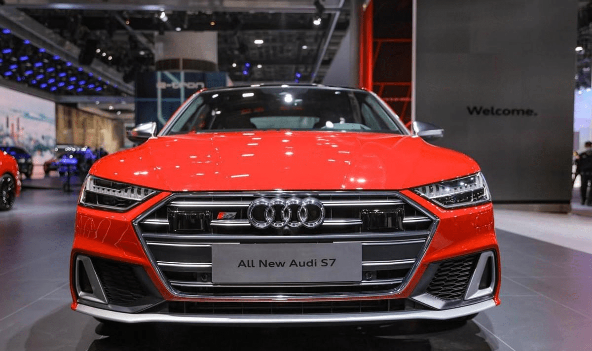搭载2.9T V6发动机+8AT，拥有超大溜背造型，奥迪S7实拍_搜狐汽车_搜狐网