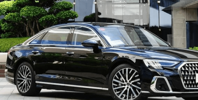 奥迪总算低头了！车长超过5米3 ，新车直降35万，还要哈宝马7系？_搜狐汽车_搜狐网