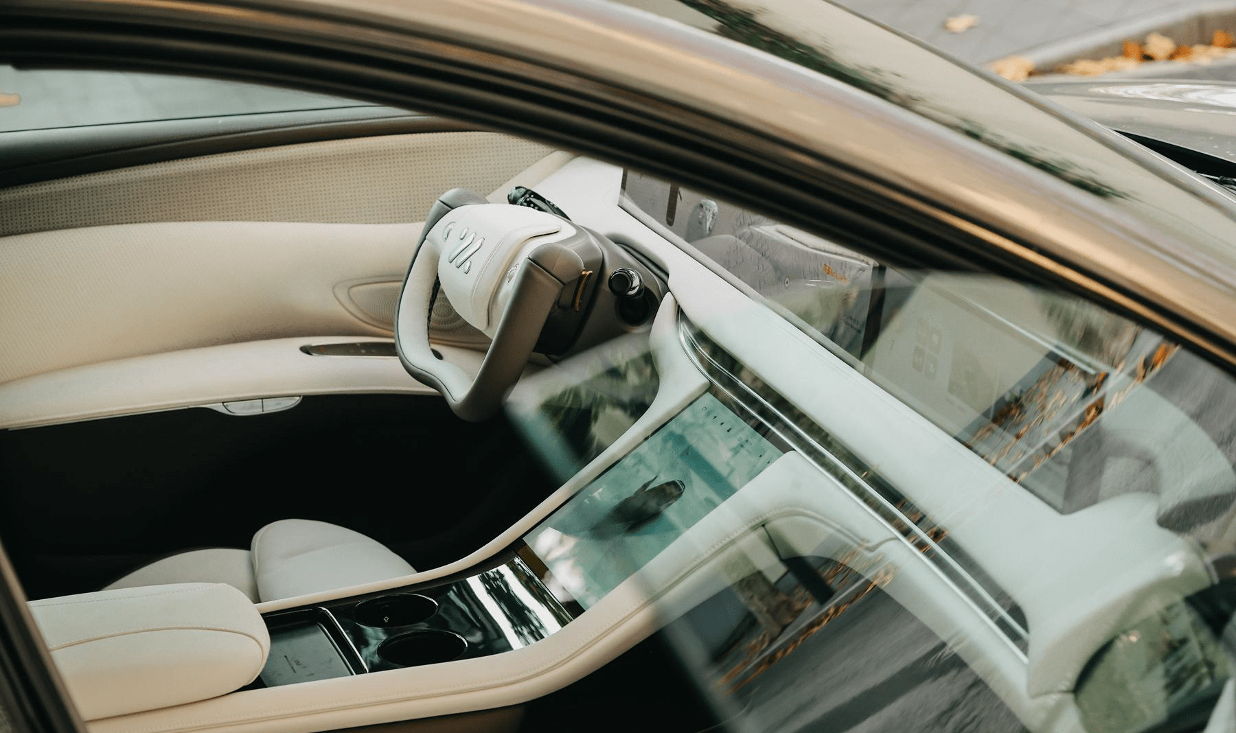 智己LS7量产版官图发布，内饰科技感十足_搜狐汽车_搜狐网