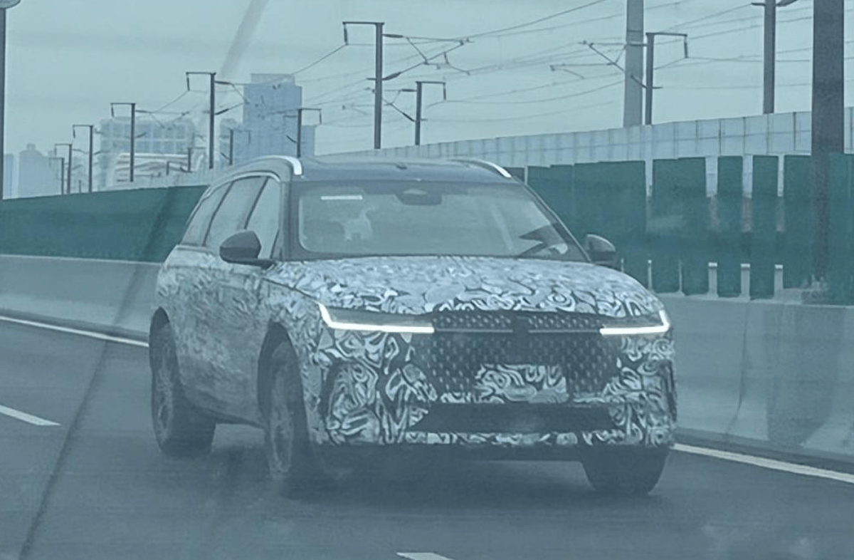 新款SUV曝光！轴距2米9，261马力，2.0T+8AT，入手不亏？_搜狐汽车_搜狐网