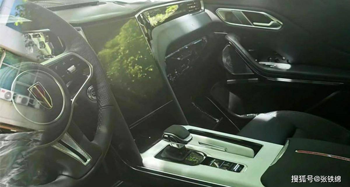 红旗HS6实车曝光，外观很霸气，5/6/7座布局，搭载2.0T动力_搜狐汽车_搜狐网