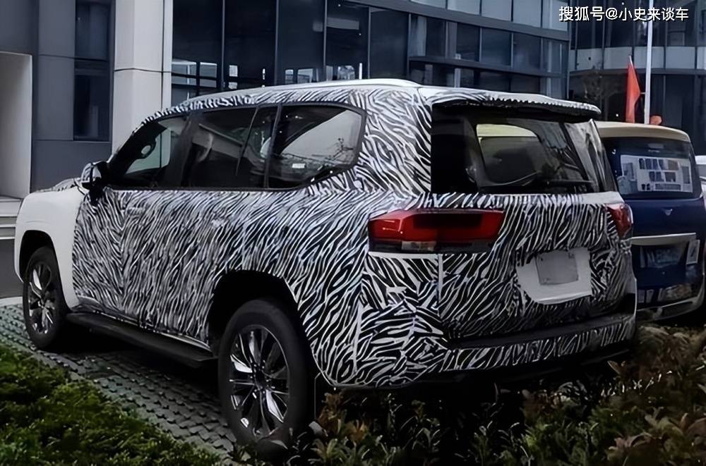 “国产陆巡”实车亮相！霸气外观或不超50万，搭载3.5T四驱+10AT_搜狐汽车_搜狐网